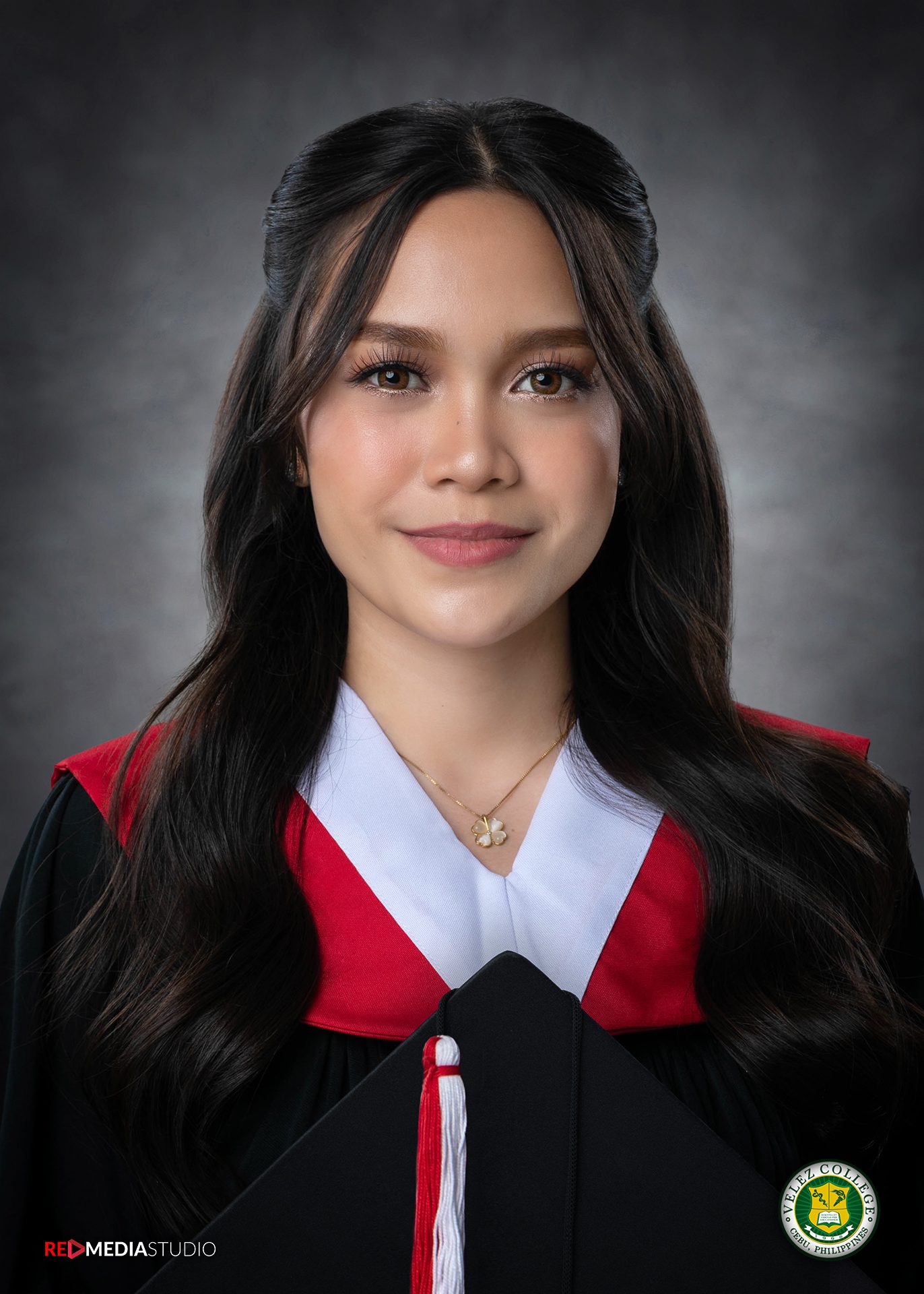 Graduation Portraits - Red Media Studio